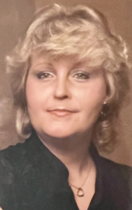 Sheila Mitchell's Instagram, Twitter & Facebook on IDCrawl