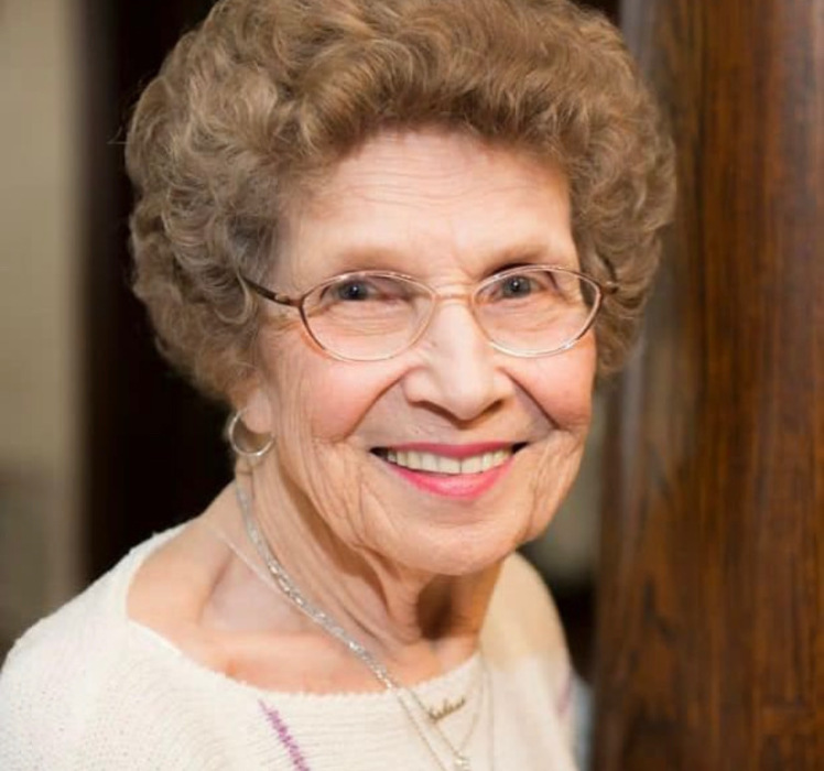 Victoria Solomon's Instagram, Twitter & Facebook on IDCrawl