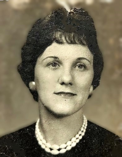 Anne Romine's Instagram, Twitter & Facebook on IDCrawl