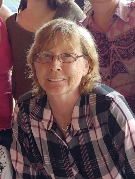 Kelli Frank's Instagram, Twitter & Facebook on IDCrawl