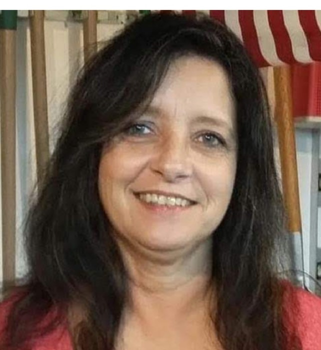 Angie Hall's Instagram, Twitter & Facebook on IDCrawl