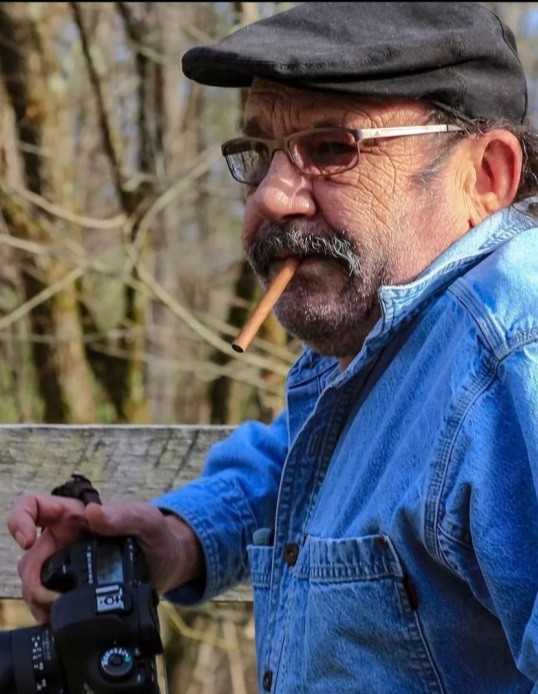 Thomas Groff's Instagram, Twitter & Facebook on IDCrawl