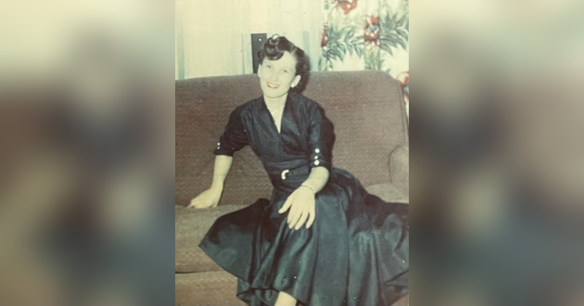 Obituary for Bessie A. (Athanasopoulos) Chirbas | Messinger Mortuary