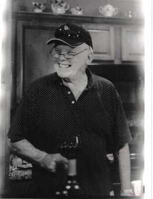 Obituary for John Kevin Hinfey | Messinger Mortuary