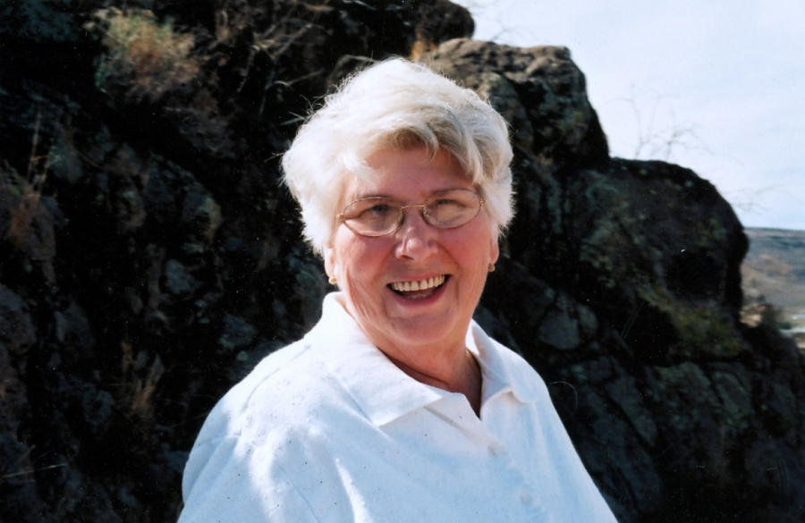 Obituary for Helen Eleanor Sharp