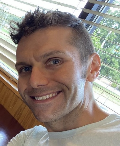 Lindsey Collard's Instagram, Twitter & Facebook on IDCrawl