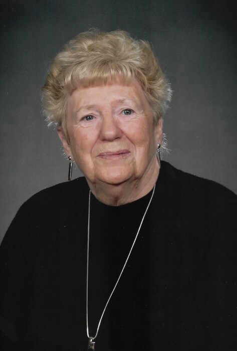 Stephanie Belcher's Instagram, Twitter & Facebook on IDCrawl