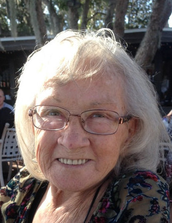 Rowena Smith's Instagram, Twitter & Facebook on IDCrawl