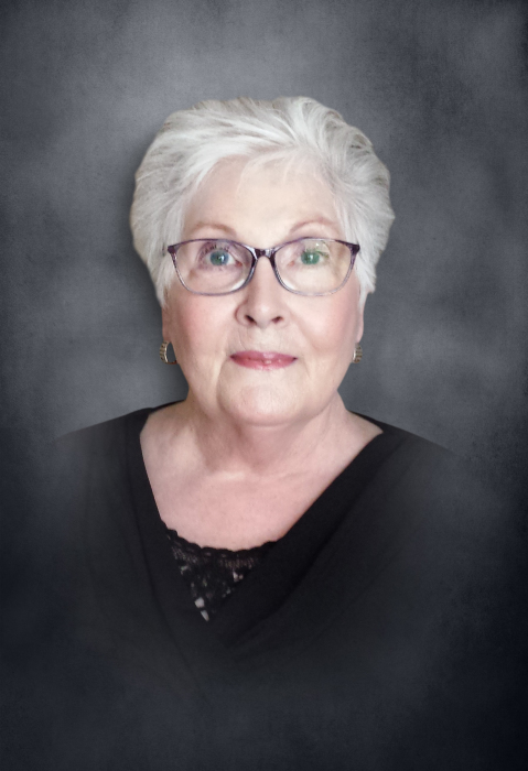 Alice Pollock's Instagram, Twitter & Facebook on IDCrawl