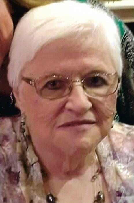 Lila Walker's Instagram, Twitter & Facebook on IDCrawl