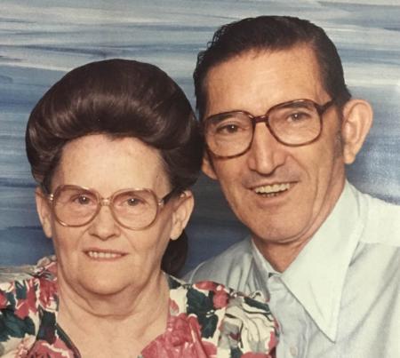 Stephanie Cline's Instagram, Twitter & Facebook on IDCrawl