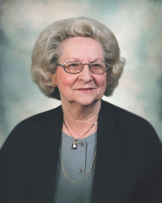 Sandra Bee's Instagram, Twitter & Facebook on IDCrawl