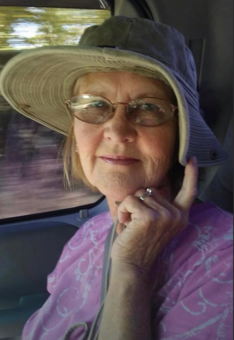 Kay Carter's Instagram, Twitter & Facebook on IDCrawl