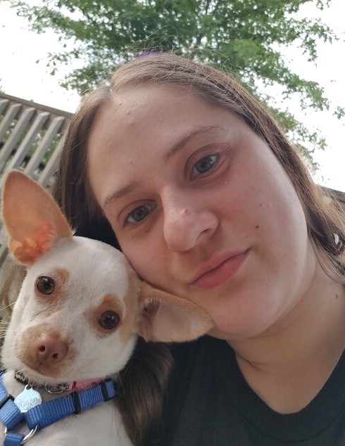 Alexandra Watts's Instagram, Twitter & Facebook on IDCrawl