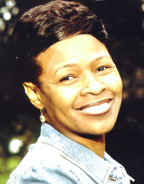 Connie Moore's Instagram, Twitter & Facebook on IDCrawl