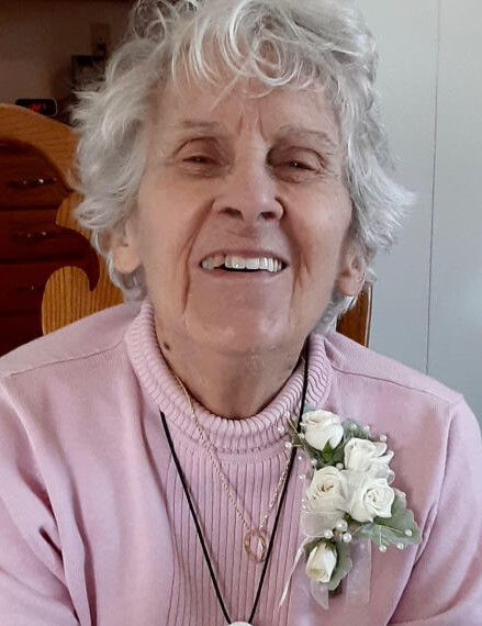 Elizabeth Froehlich's Instagram, Twitter & Facebook on IDCrawl