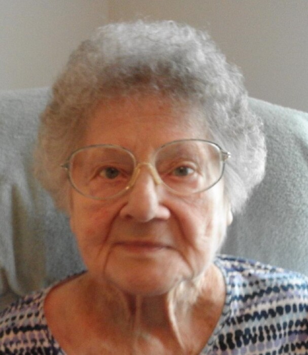 Melissa Modglin's Instagram, Twitter & Facebook on IDCrawl