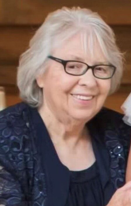 Stephanie Bunnell's Instagram, Twitter & Facebook on IDCrawl