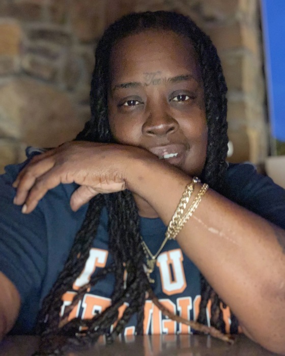 Tonya Jones's Instagram, Twitter & Facebook on IDCrawl