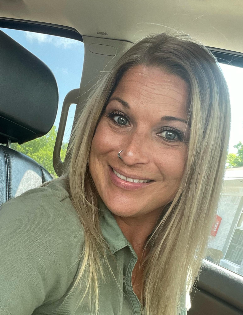 Sandra Searles's Instagram, Twitter & Facebook on IDCrawl