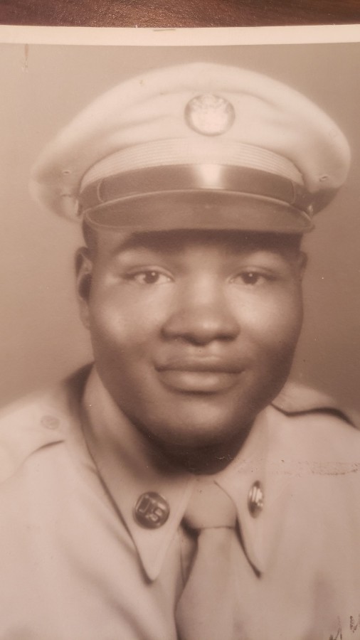 Leonard Rowe's Instagram, Twitter & Facebook on IDCrawl