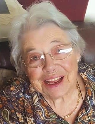 Shauna Pace's Instagram, Twitter & Facebook on IDCrawl