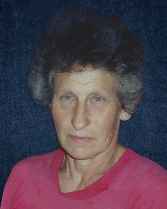 Bea Peters's Instagram, Twitter & Facebook on IDCrawl