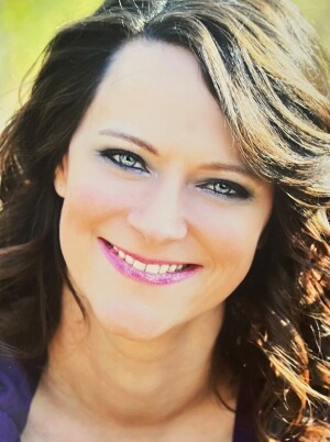 Sarah Hettinger's Instagram, Twitter & Facebook on IDCrawl