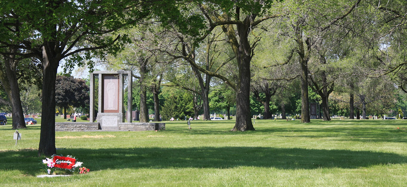 Forest Lawn Memorial Park | Detroit MI funeral home and cremation