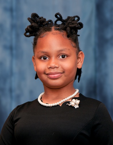 Melanie Hayes's Instagram, Twitter & Facebook on IDCrawl