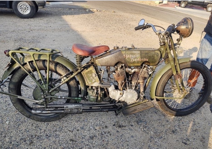 Phoenix Road Runner Home - The Antique Motorcycle Club of America