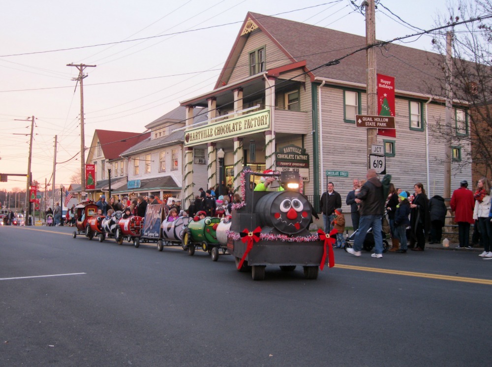 Downtown Hartville Hosts 23rd Annual An Evening in the Village - Lake ...