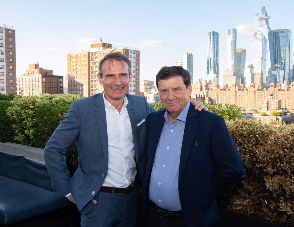 Event Photos - Cosmetic Industry Buyers and Suppliers