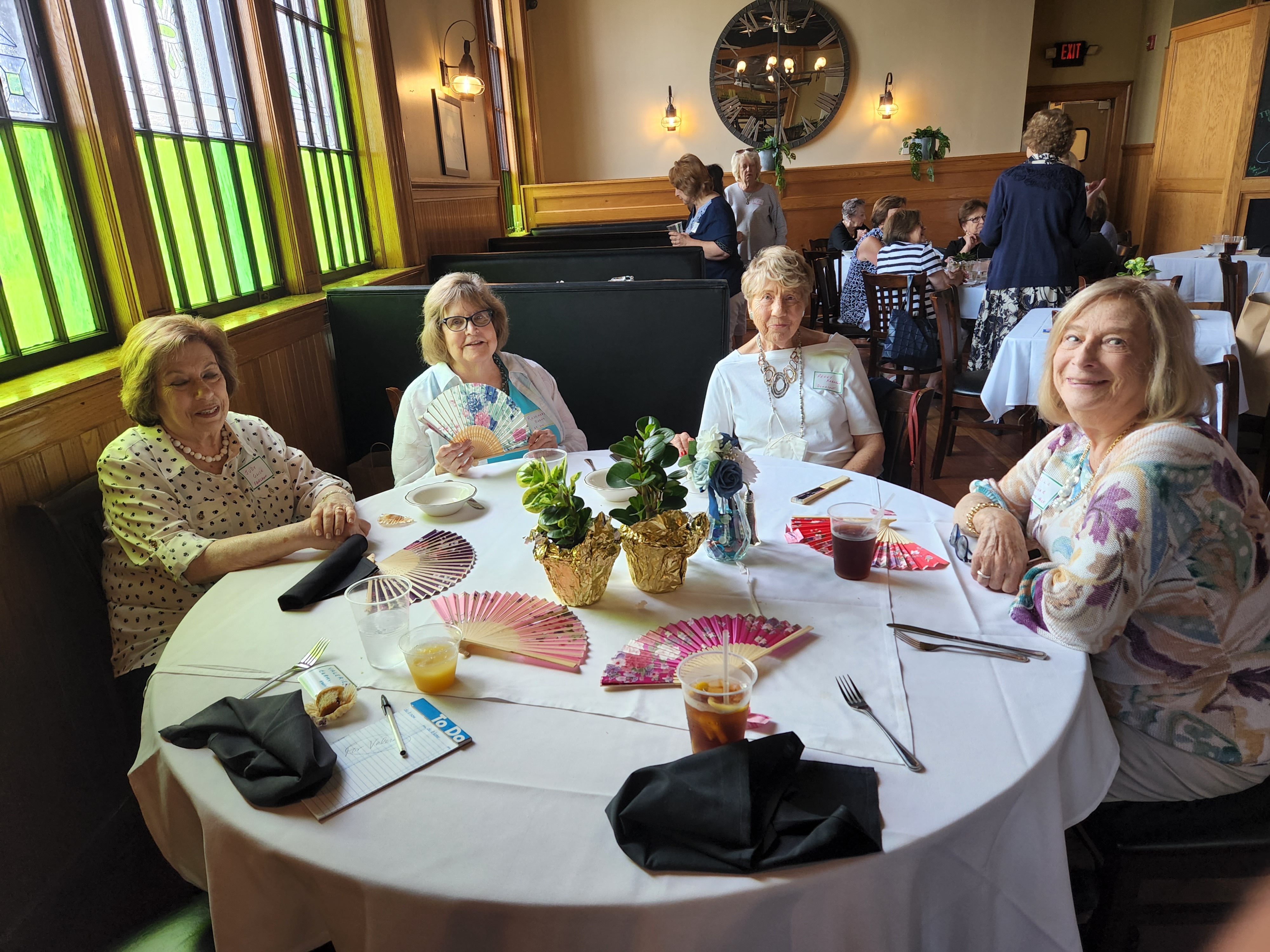 SFL - Sunday Brunch Group - Events - Women's Connection