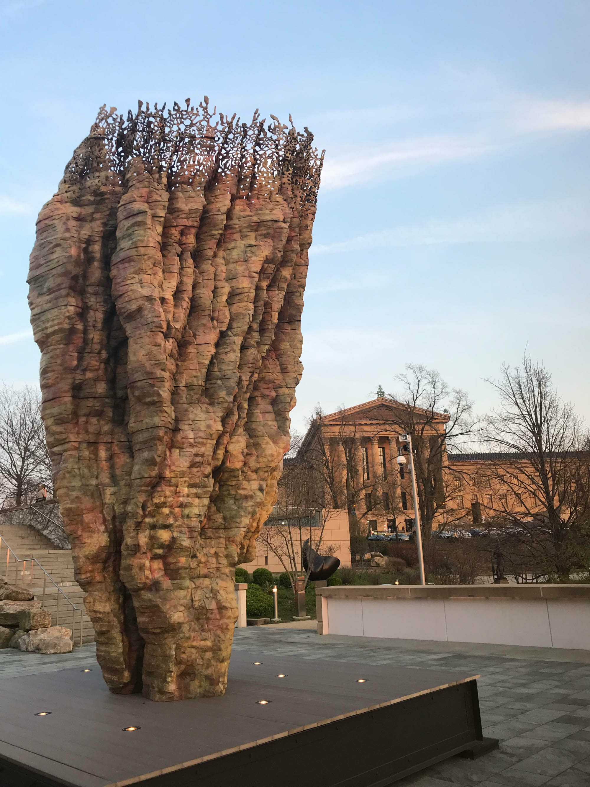 PHL (P) SOLD OUT Sculpture Tour around the Philadelphia Museum of Art A ...