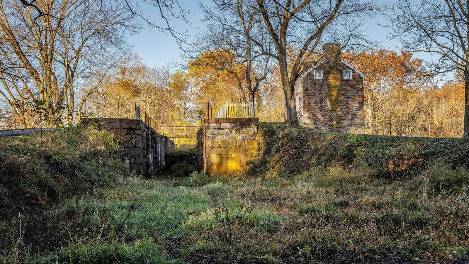 DC (P) - Hiking Group: C&O Canal 020825 - Events - Women's Connection