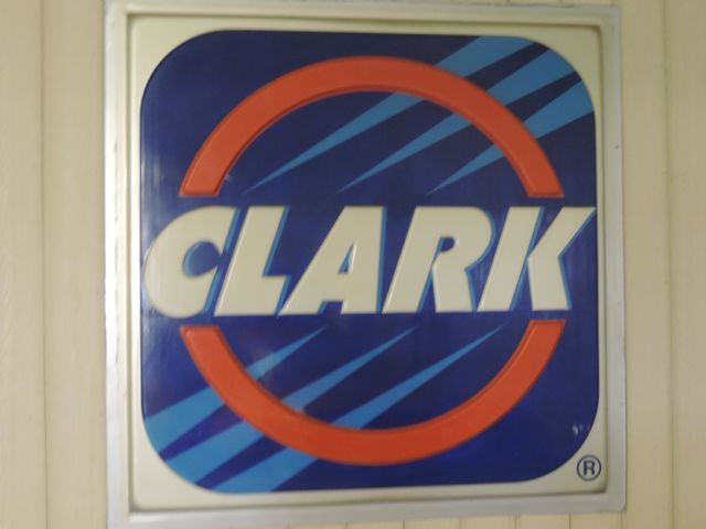 Clark gas station sign - Springfield, Illinois