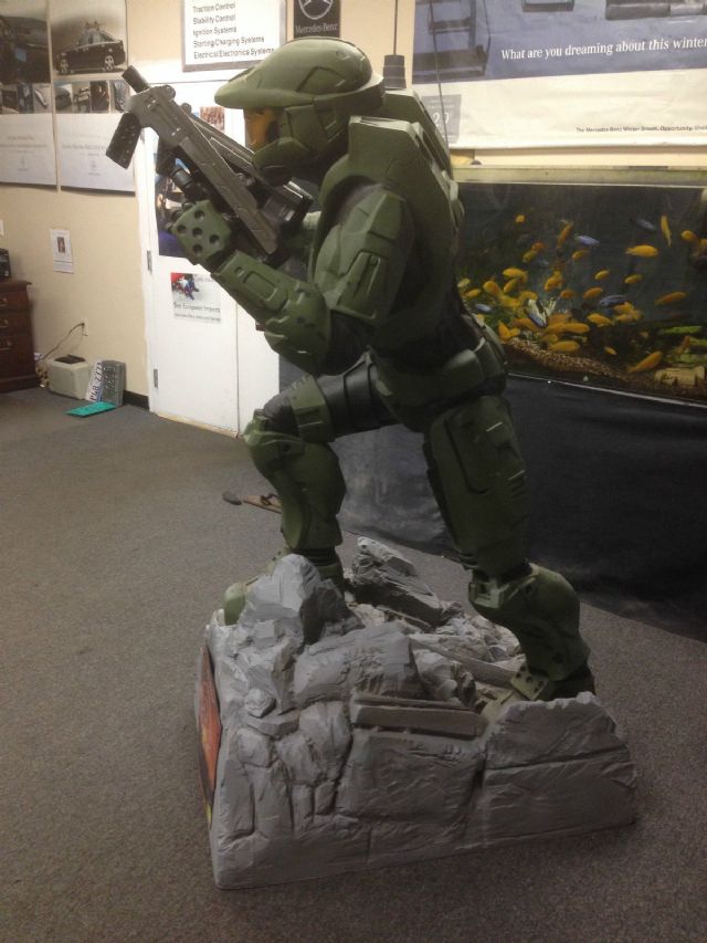 Life Size HALO Master Chief SUPER RARE!!! - Aurora, Illinois