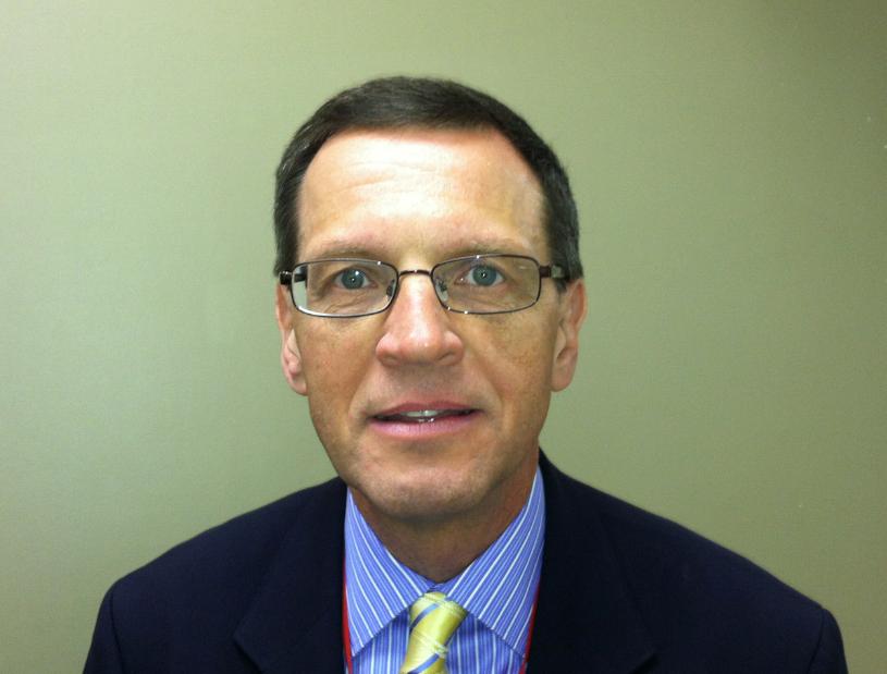 Point-Counterpoint: Should You Perform Minimal Incision Or Extensile ...