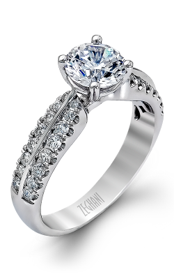 Shop Engagement Rings at New England Gold & Silver Jewelers