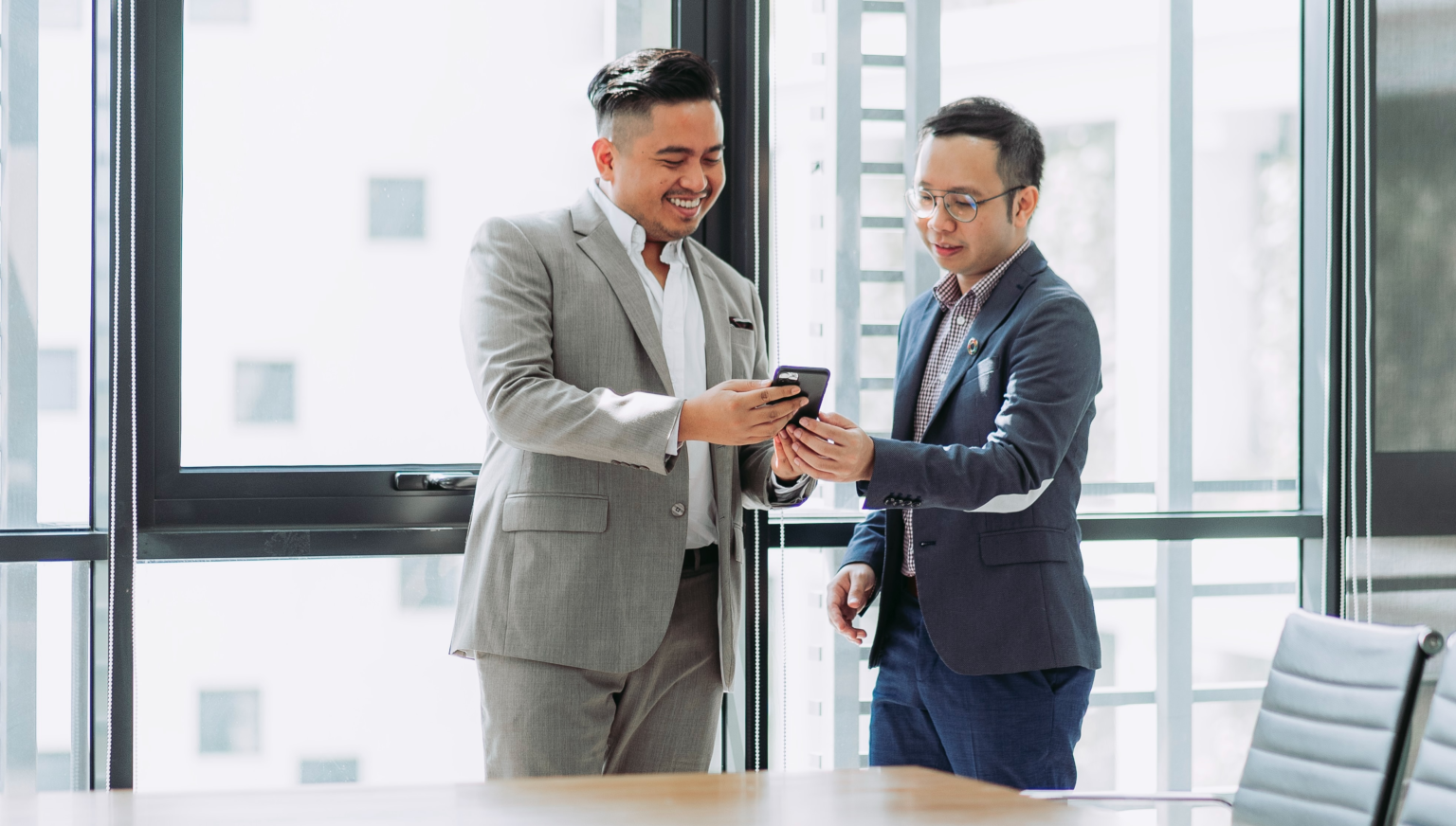 Five Elements of a Weekly Stand Up Meeting - Ministry Grid