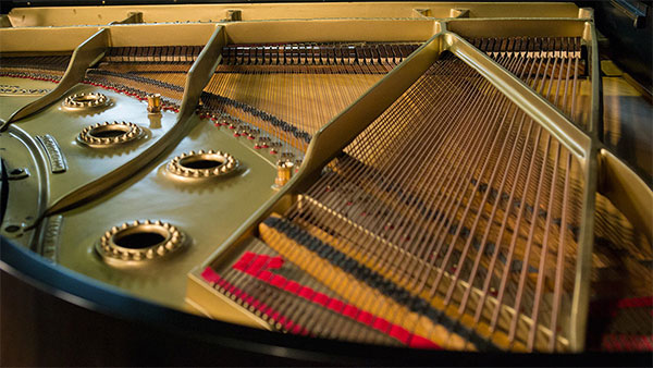 Sell Your Piano - Piano Consignments - Living Pianos