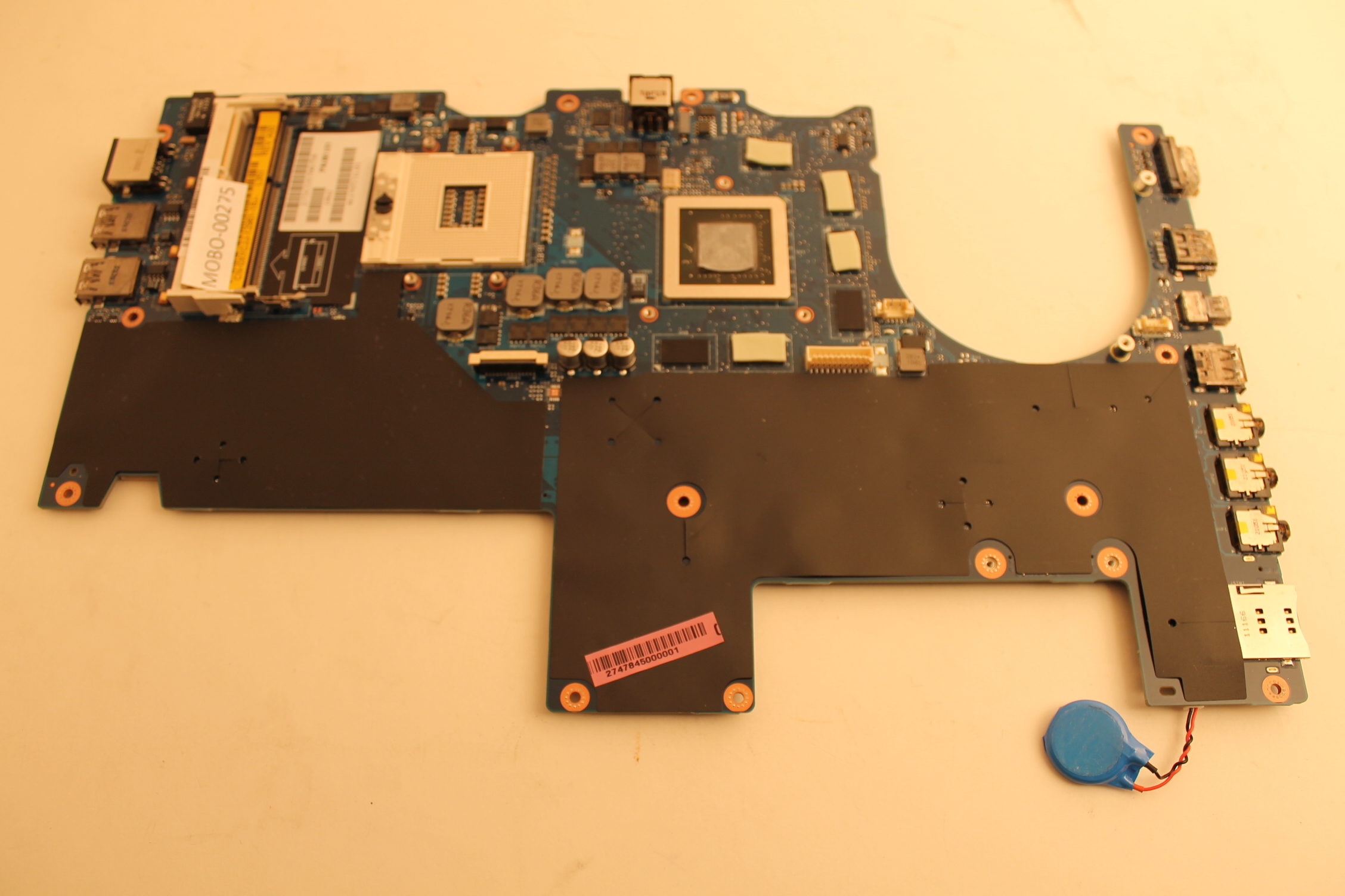 Can I use/swap an M14x R1 motherboard on a M14X R2? : r/Alienware