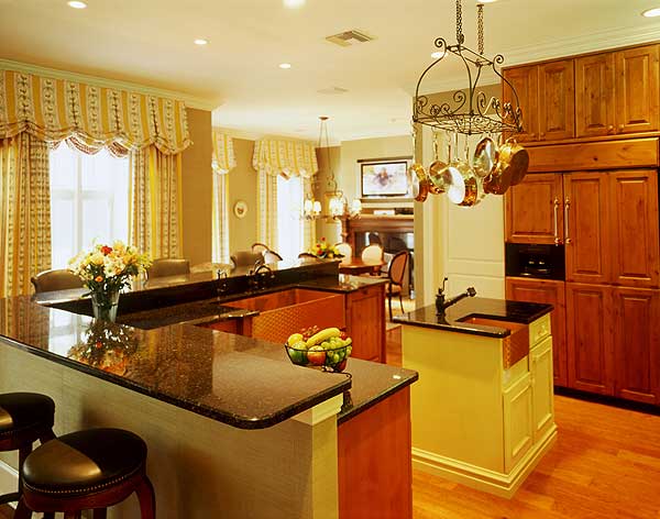 Luxurious Contemporary Plantation Home Design (Photos) - Home Stratosphere