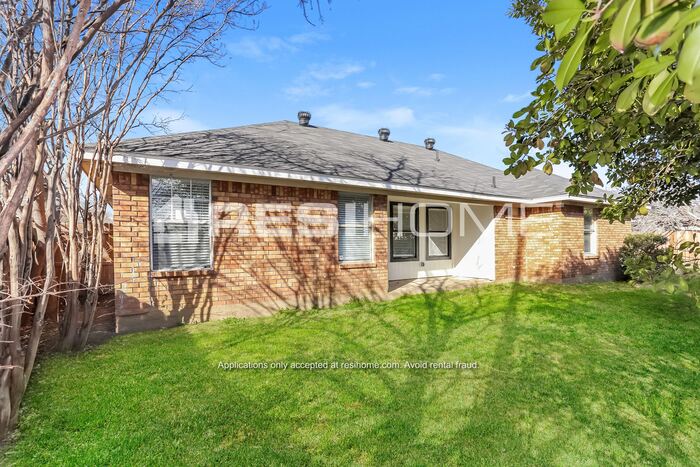 820 Maple Leaf Drive | ResiHome