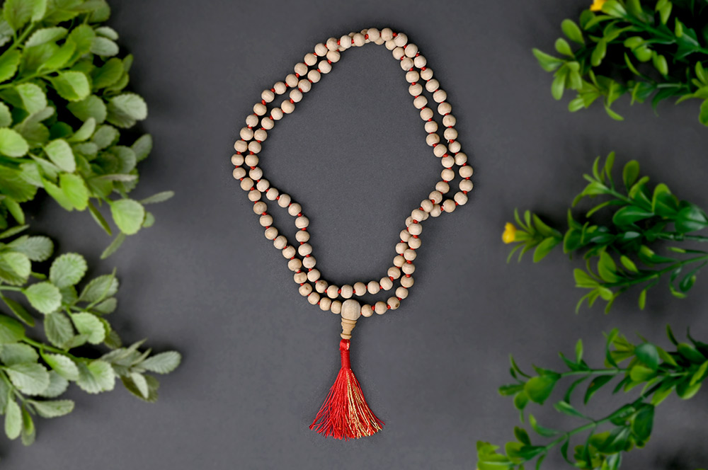 Get a Tulsi mala with original tulsi beads @INR 225 - Rudraksha ratna ...