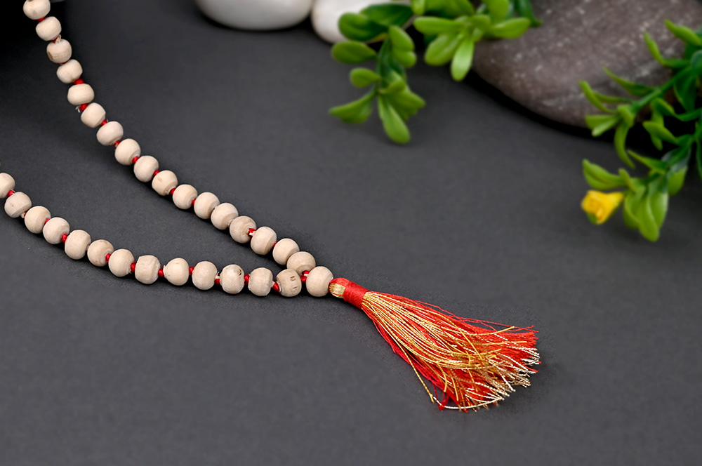 Get a Tulsi mala with original tulsi beads @INR 225 - Rudraksha ratna ...