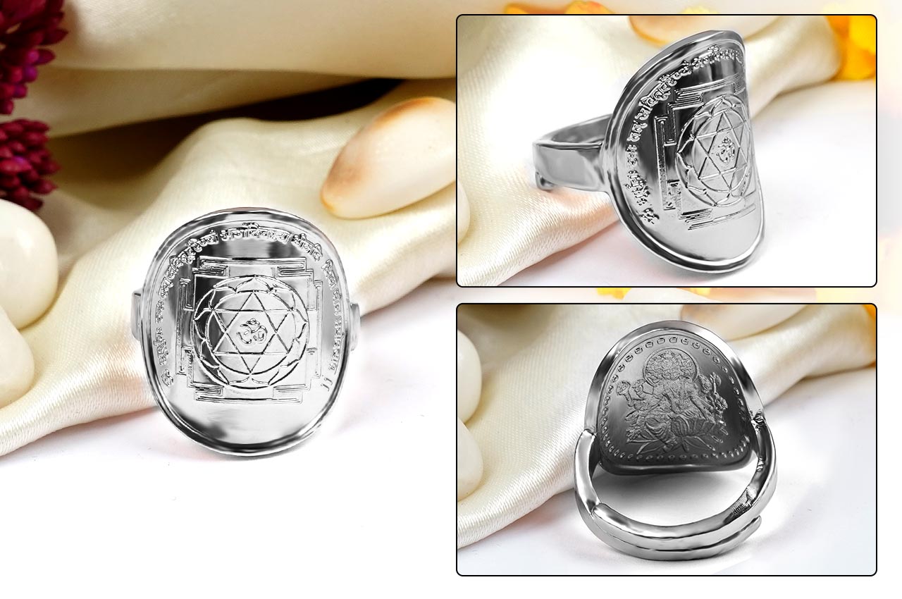 Shree Gayatri Yantra Ring in Silver - Rudra Centre