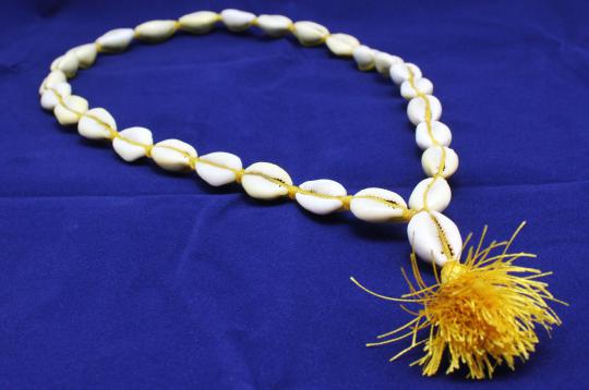 Buy Cowry Shell Sumarni Mala(24 Inches) Online at Best Price - Rudra Centre