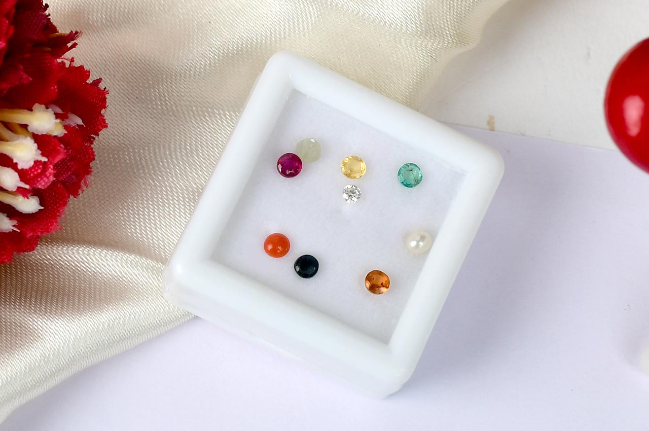 Buy Navratna Set - Rudra Centre